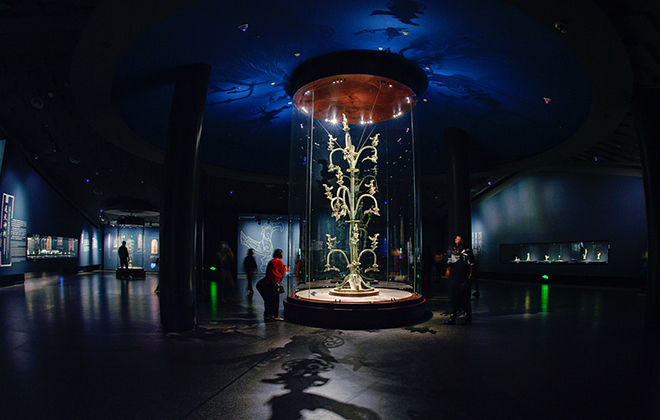 Bronze-tree – Sublime